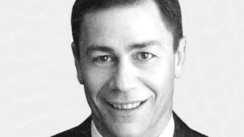 Brooke Thackray – AdvisorAnalyst.com