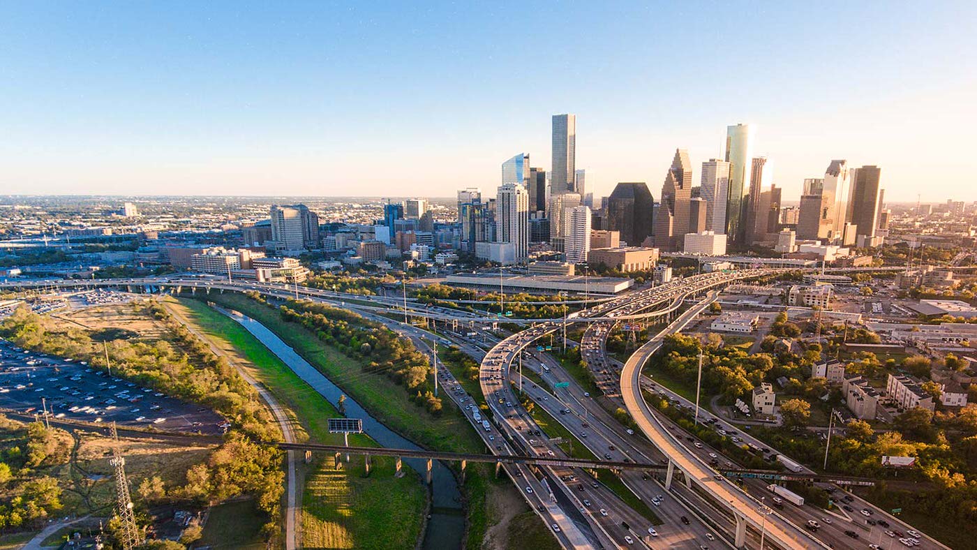 Capital Group’s Rob Lovelace on what could drive markets in 2025 ...