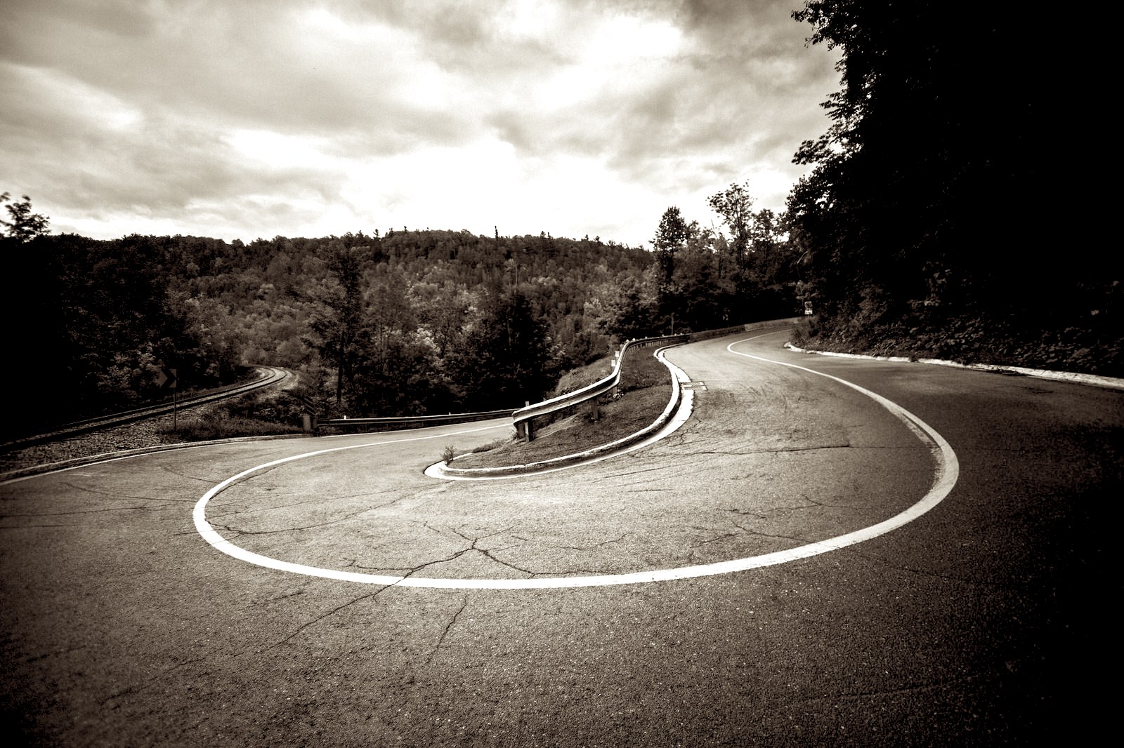 Thank You Jamie Dimon & Bill Ackman for the Volte-Face – AdvisorAnalyst.com